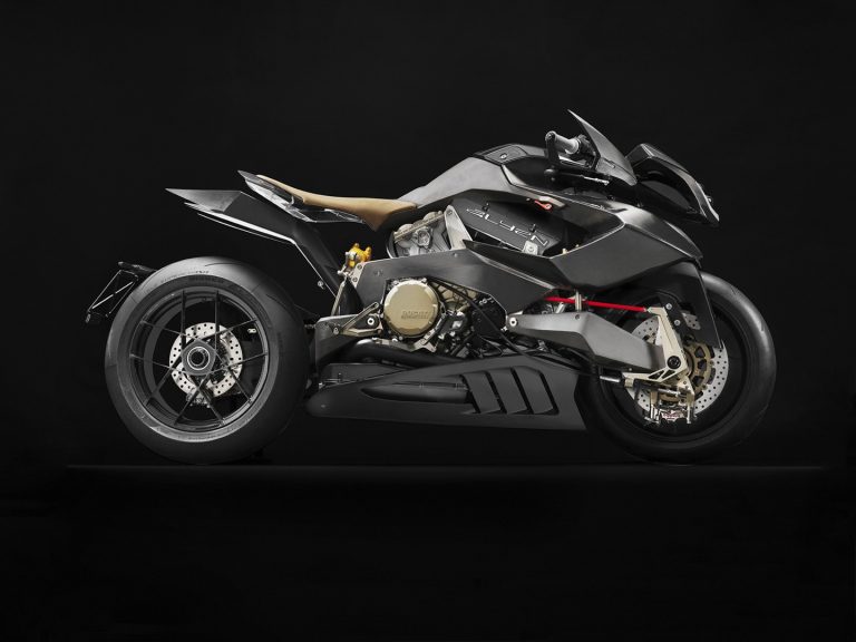 Vyrus - espíritu RACER moto