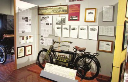 Moto del día: Pierce Four espíritu RACER moto